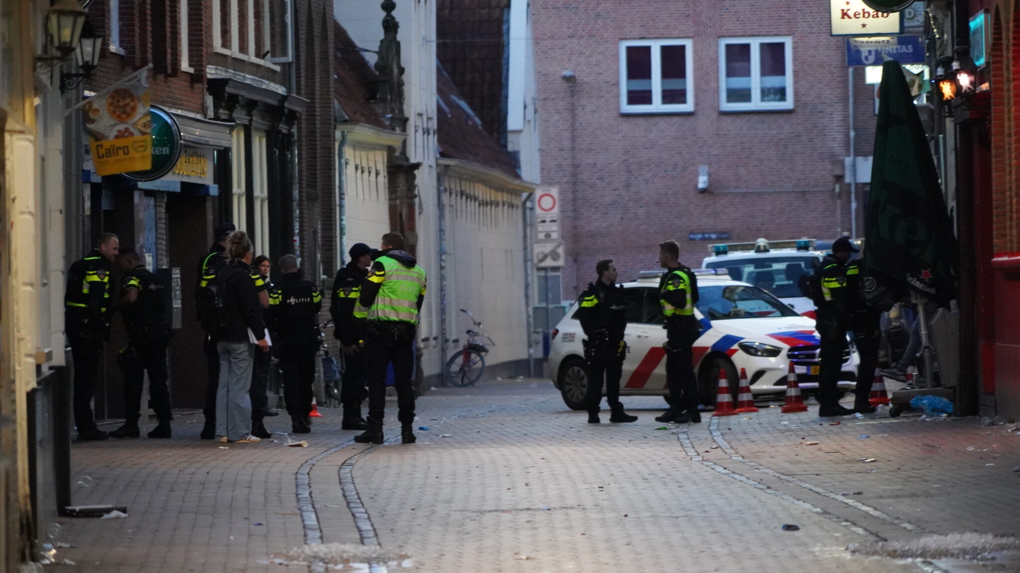 Schietincident in horecagelegenheid Peperstraat: één gewonde(37), verdachte(49) aangehouden ...